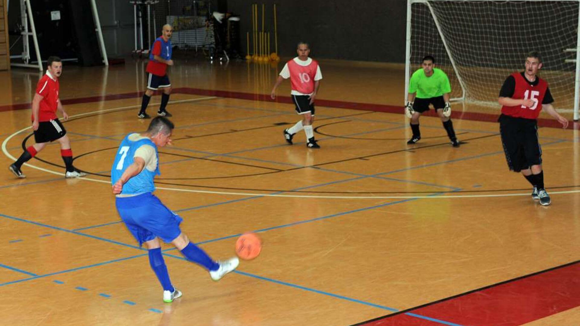 What Is The Difference Between Futsal And Indoor Soccer?