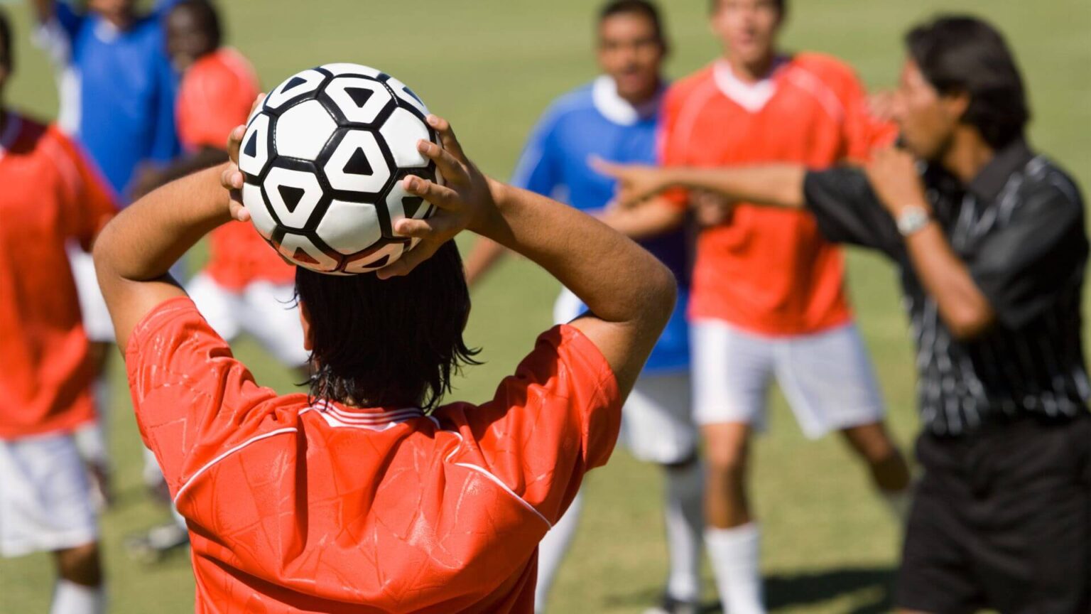 Throw In Rules In Soccer – Plus Meaning & How to Do It
